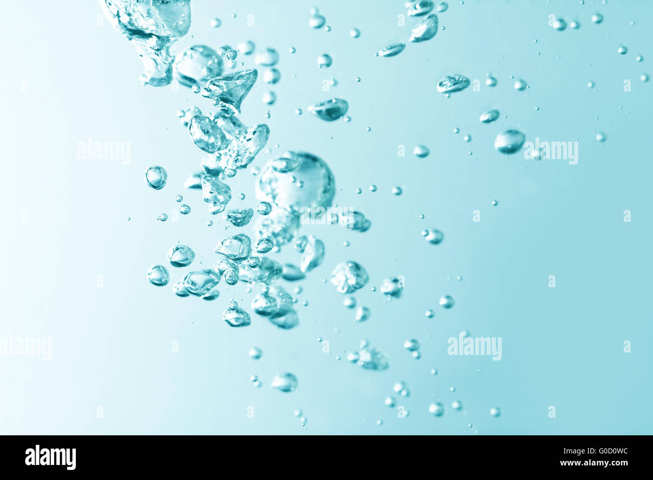 Photo of the clean water with bubbles Stock Photo - Alamy