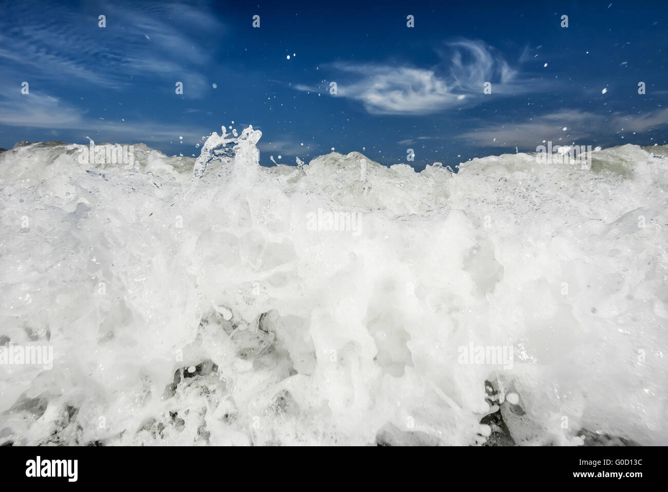 Rushing ocean hi-res stock photography and images - Alamy