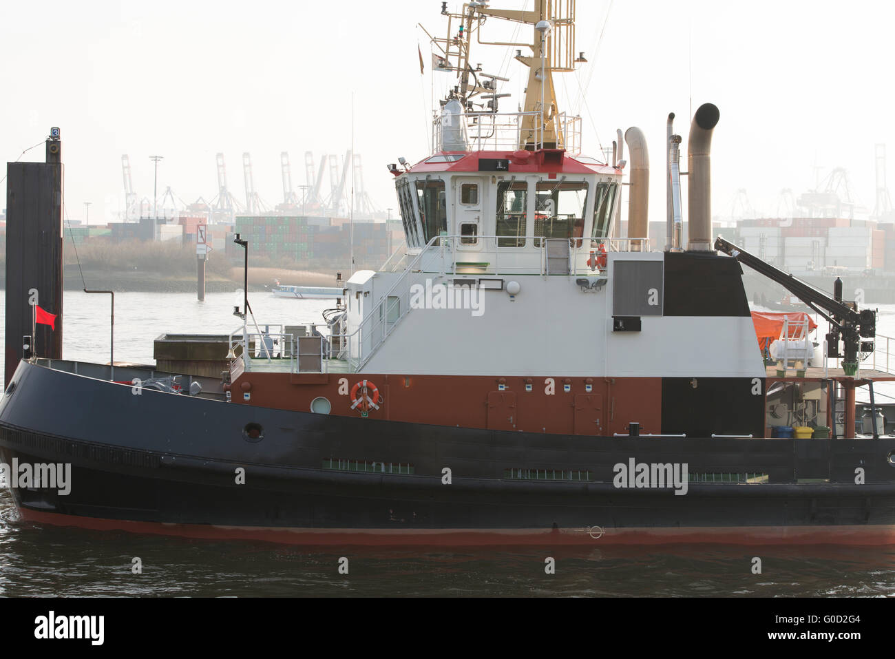 Marin tug and pilot hi-res stock photography and images - Alamy