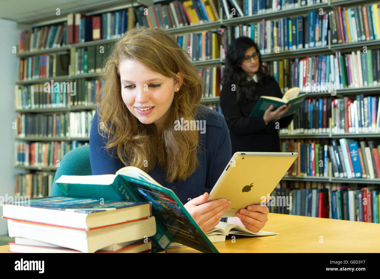 University student studying Stock Photo - Alamy
