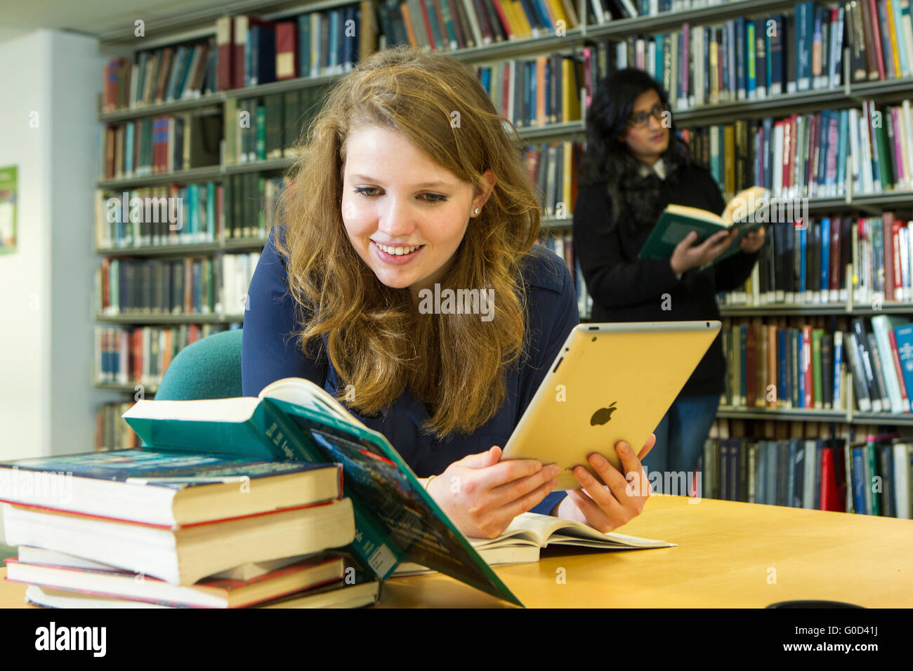 University student studying Stock Photo - Alamy