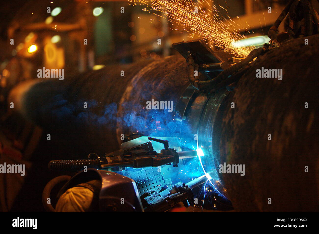 Welding of the pipeline Stock Photo - Alamy