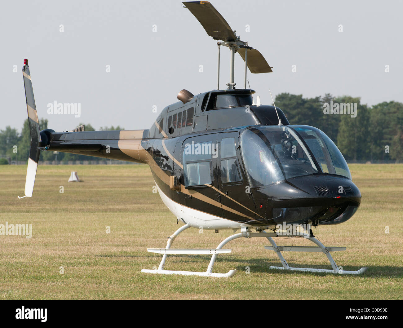 Helicopter propellers hi-res stock photography and images - Alamy