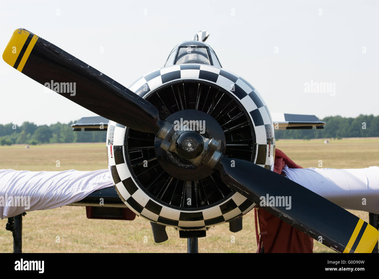 Propeller of an airplane engine Stock Photo - Alamy