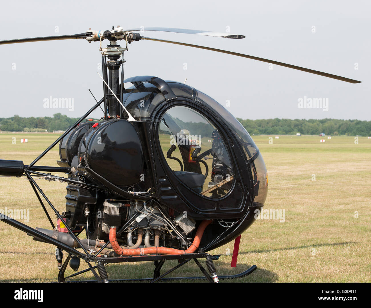 Hughes helicopter hi-res stock photography and images - Alamy