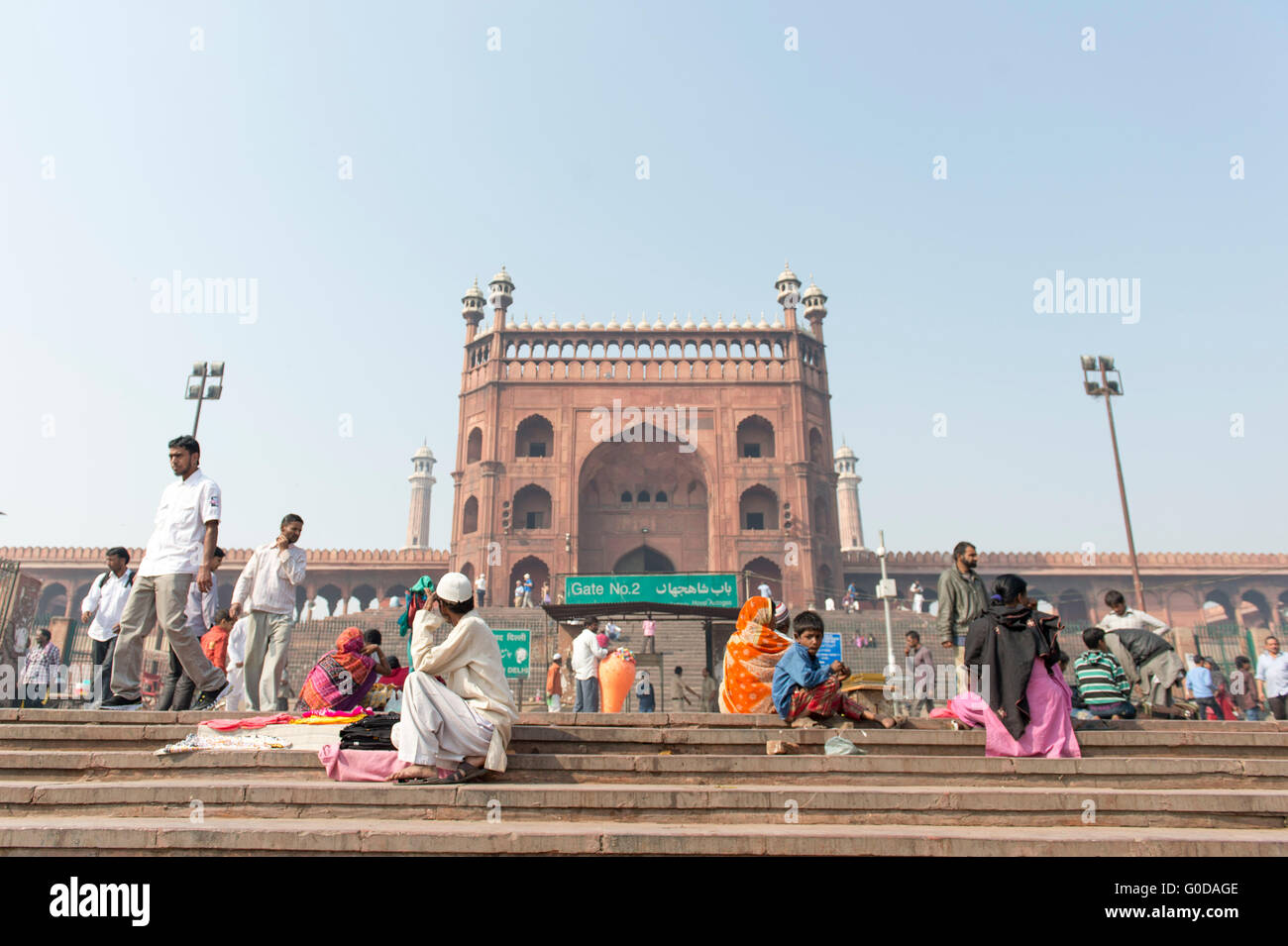 Visiting the mosque hi-res stock photography and images - Alamy
