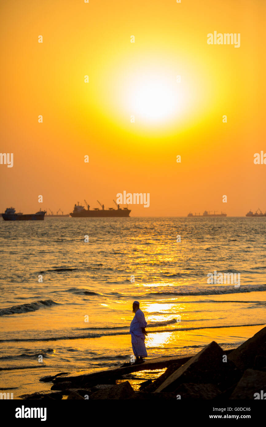 A popular tourist spot Patenga, Chittagong, Bangladesh Stock Photo - Alamy