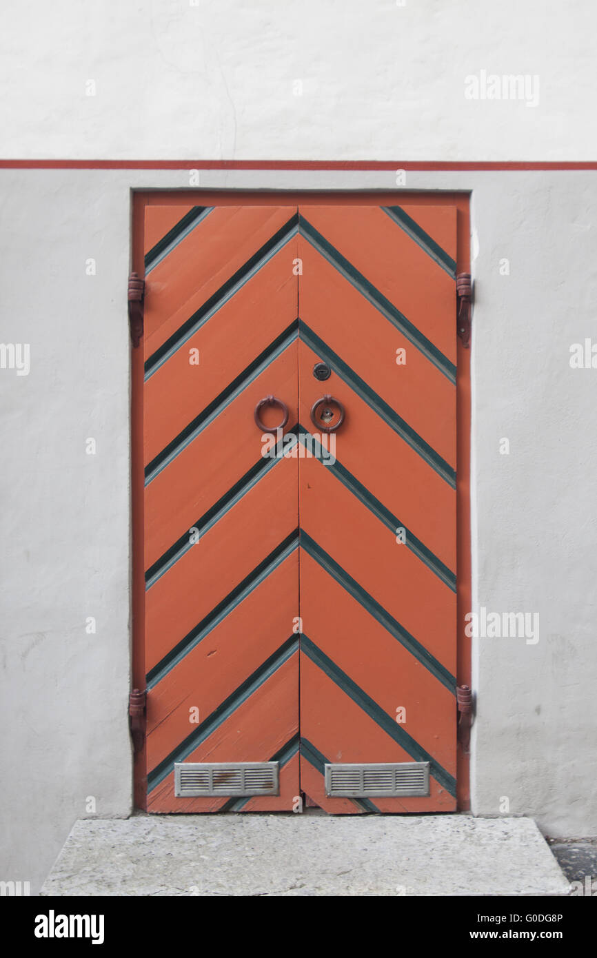 massive middle ages door Stock Photo - Alamy