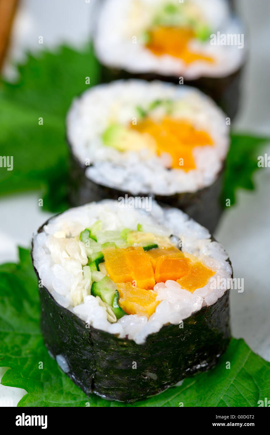 Chirashi s hi-res stock photography and images - Alamy