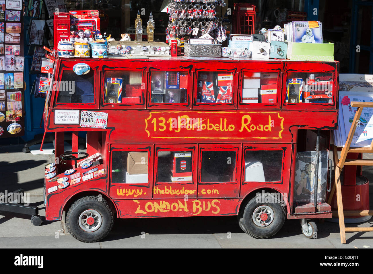 Market street bus hi-res stock photography and images - Alamy
