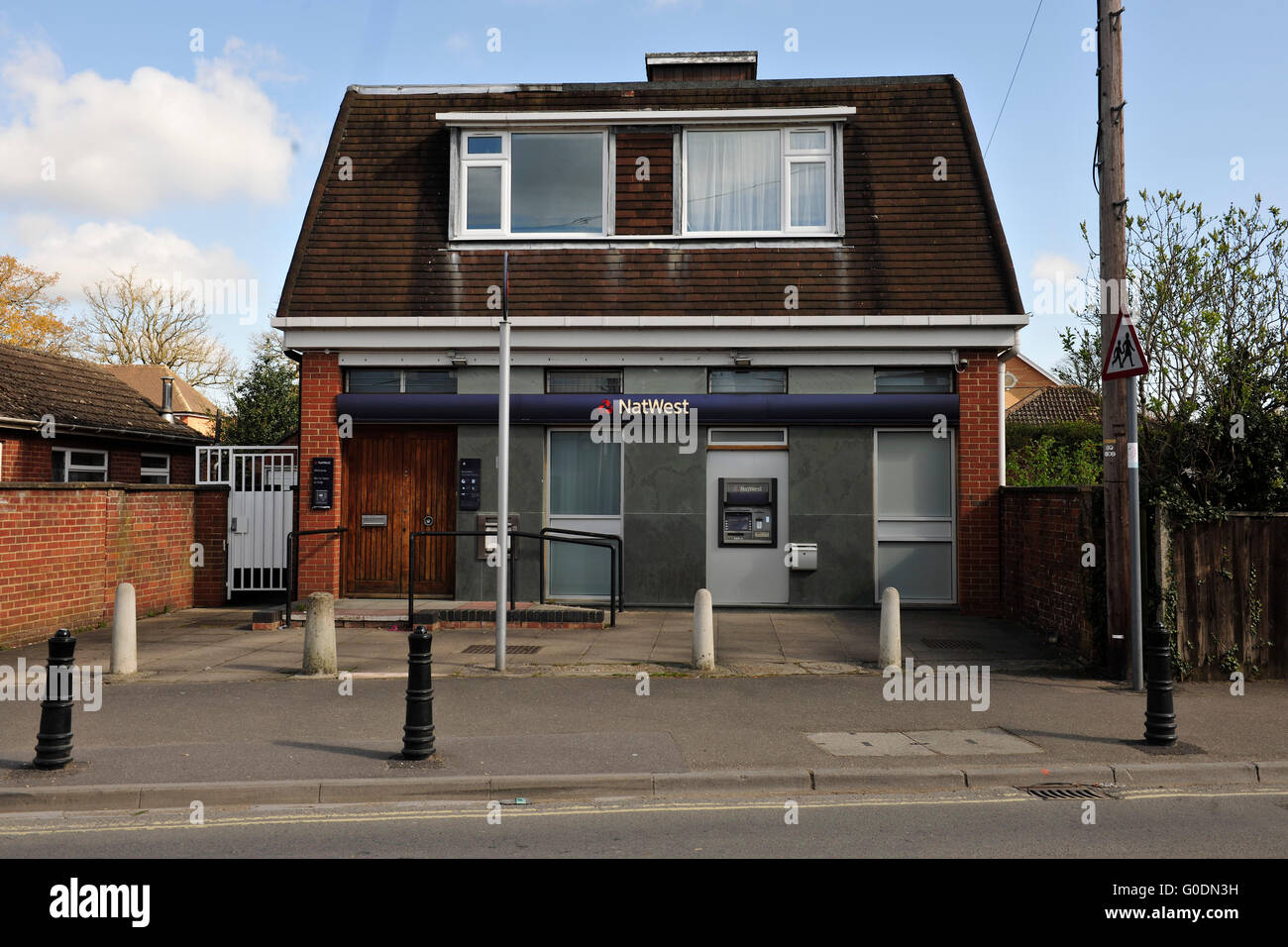 Bank reading hi-res stock photography and images - Alamy