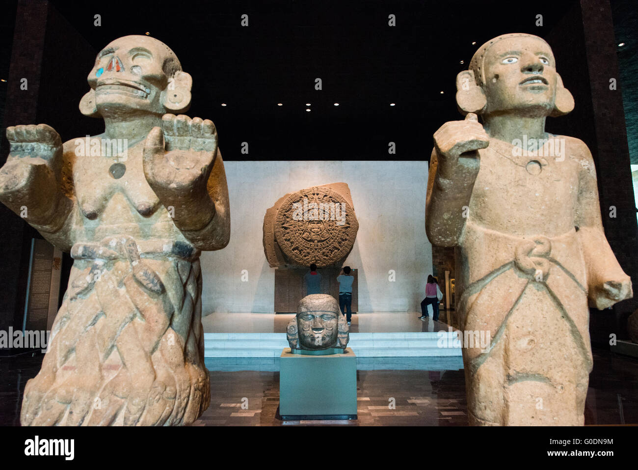 Aztec sun stone day signs hi-res stock photography and images - Alamy