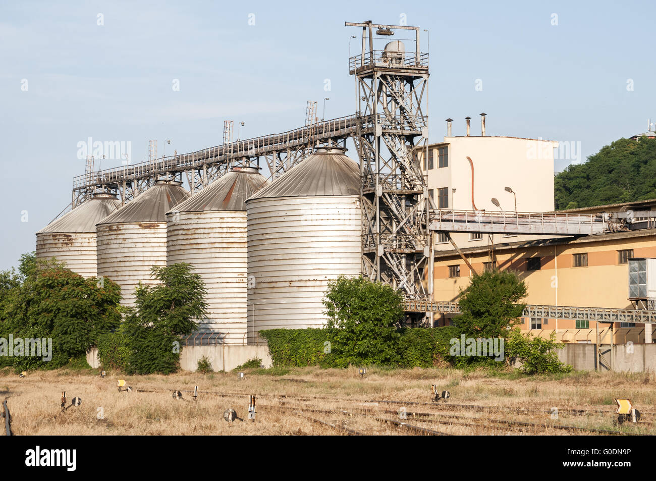 Rear view of obsolete factory Stock Photo - Alamy