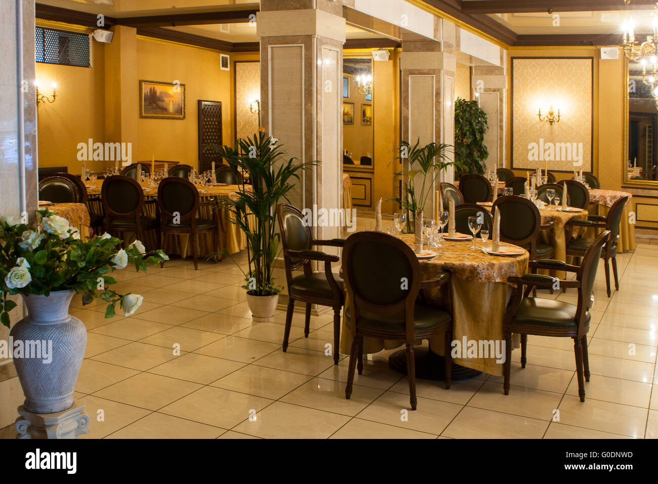 Food rich table wine hi-res stock photography and images - Alamy