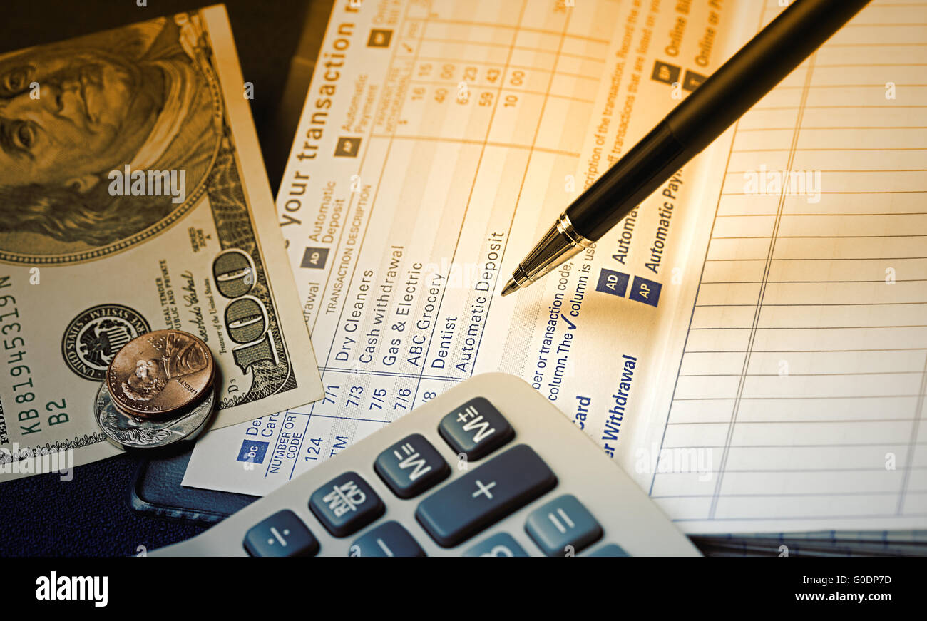Balance checkbook hi-res stock photography and images - Alamy