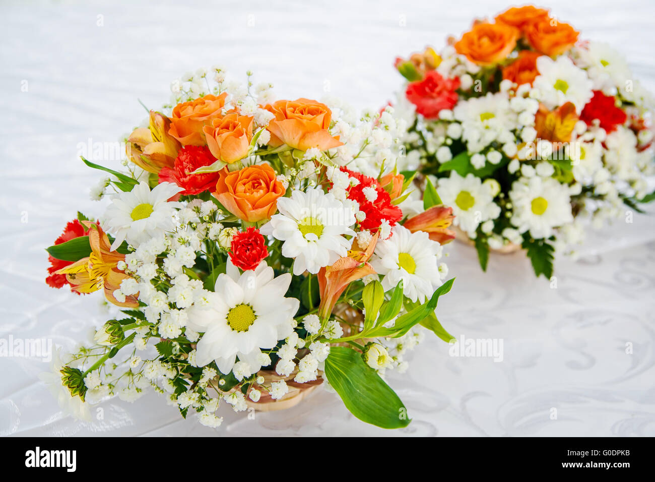 Multi head roses hi-res stock photography and images - Alamy