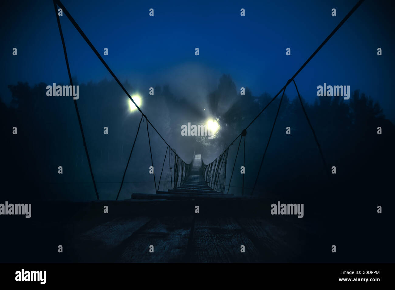 Horror lighting hi-res stock photography and images - Alamy