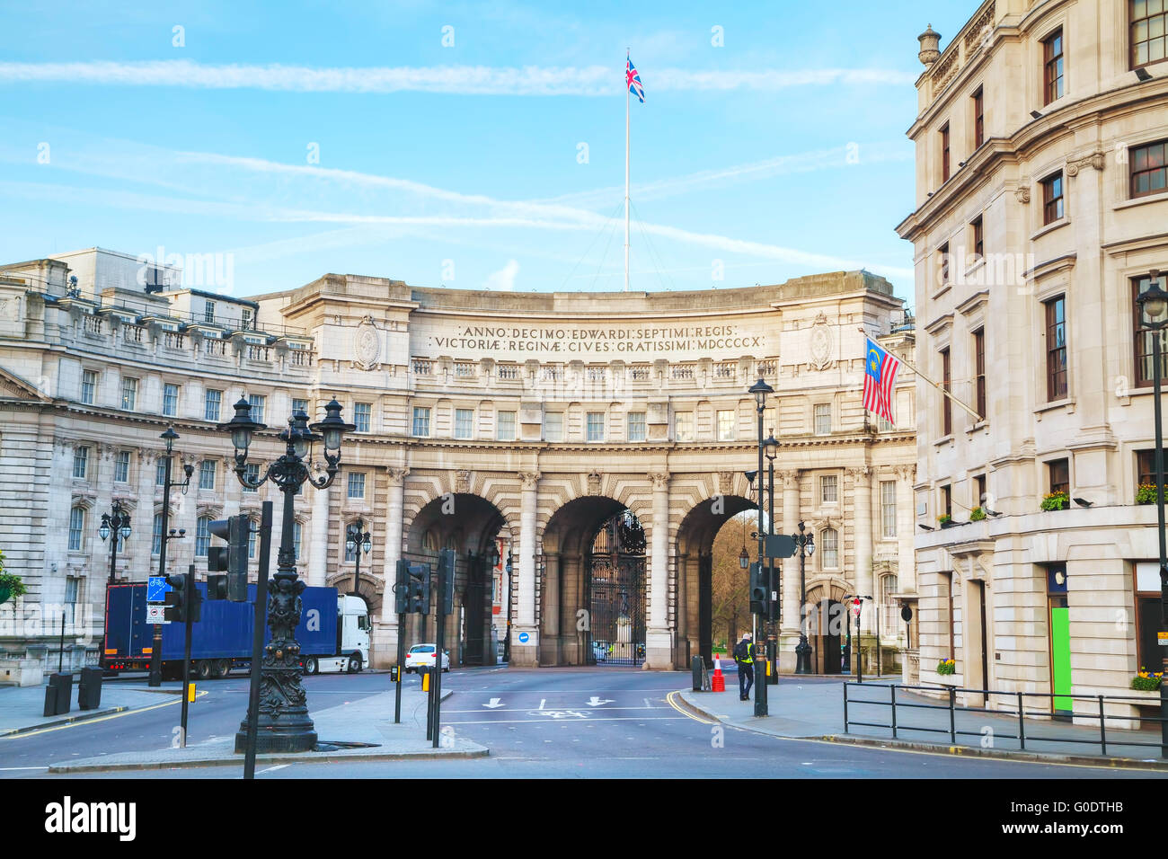 Admiralty Arch near Trafalgar Square in London Stock Photo - Alamy