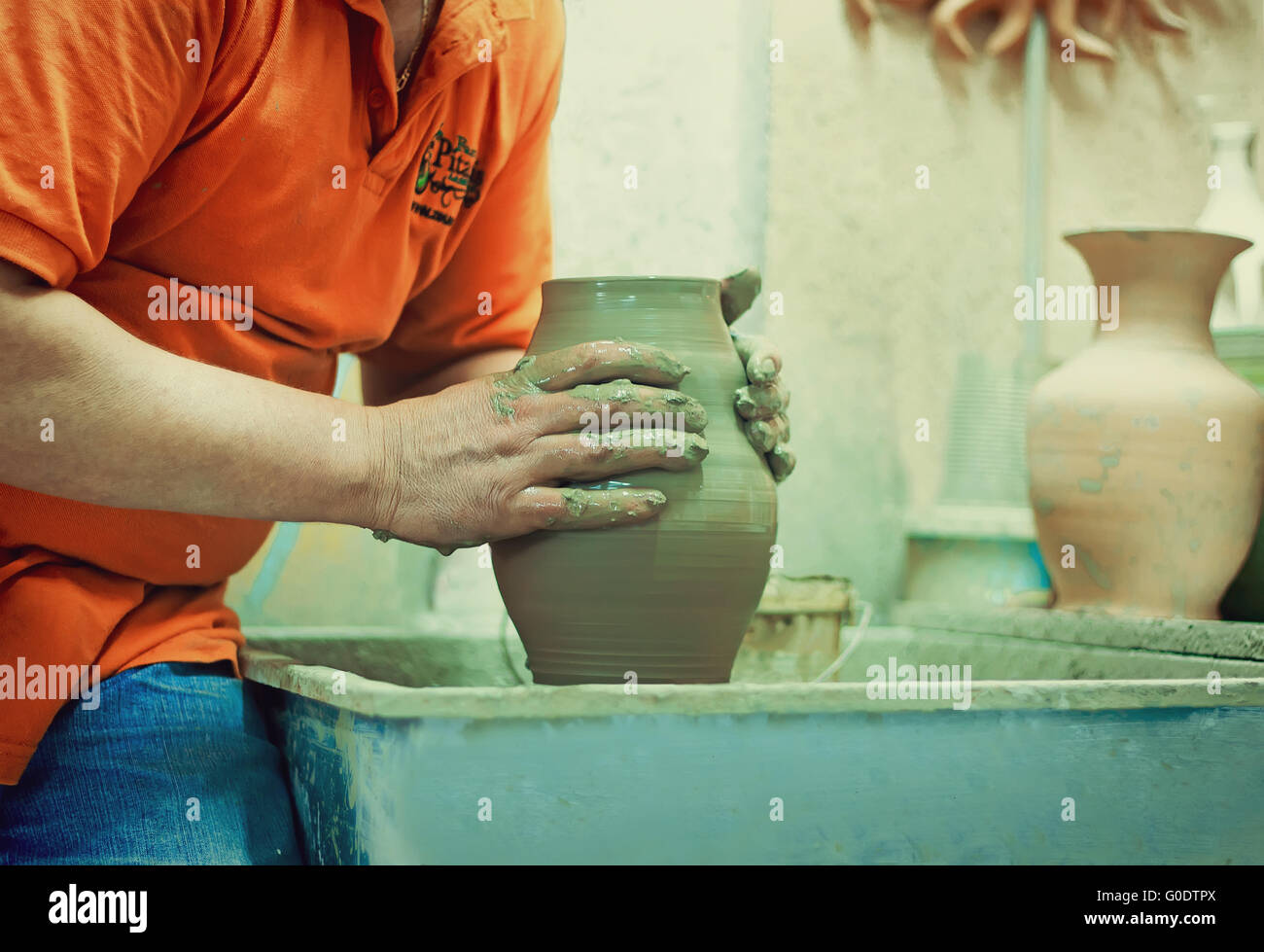 People at work: the production of ceramic vases on Stock Photo - Alamy
