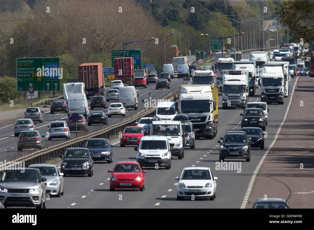 Traffic jam on the A14 dual carriageway in Cambridge Stock Photo - Alamy