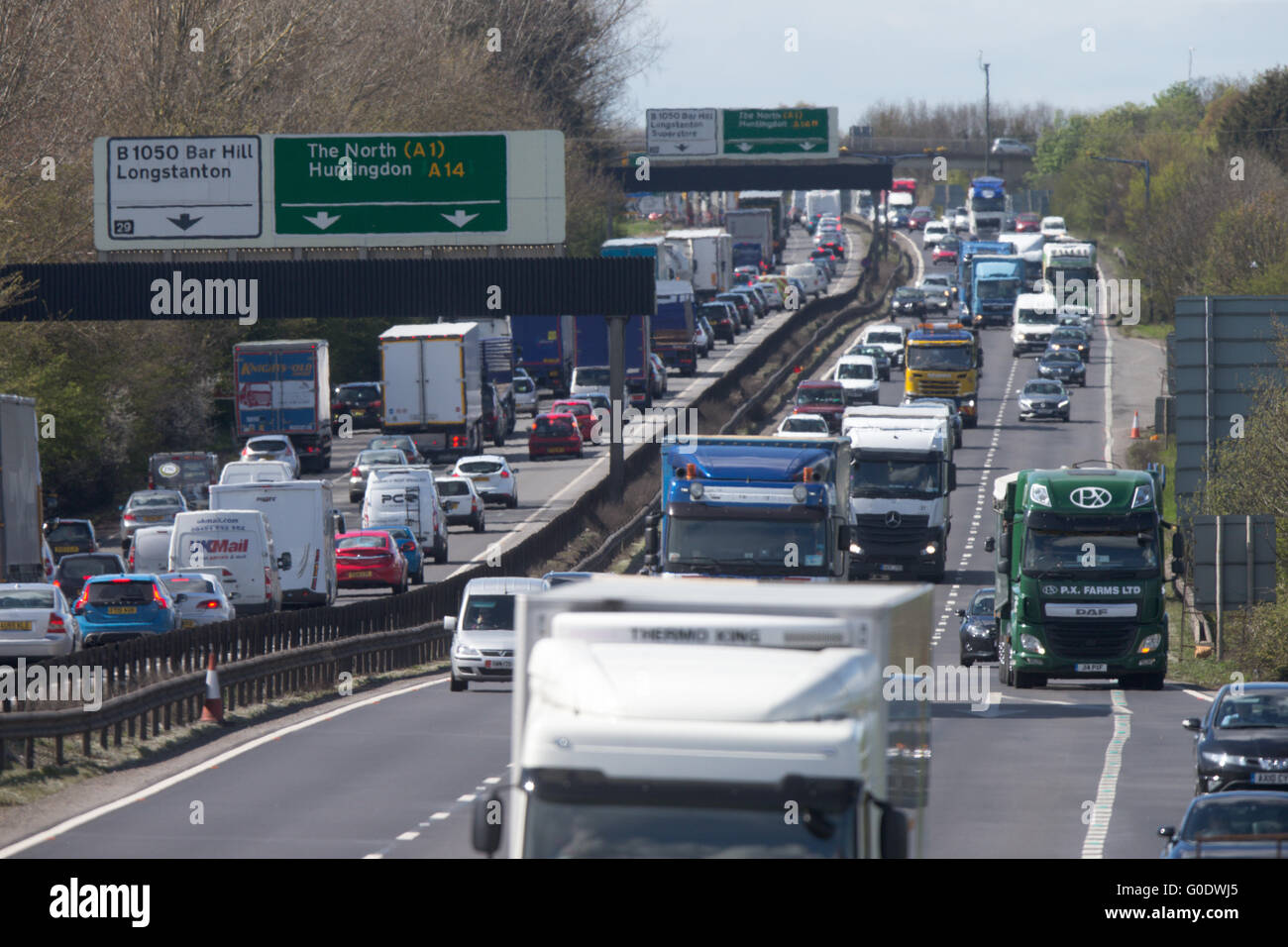 Traffic jam on the A14 dual carriageway in Cambridge Stock Photo - Alamy