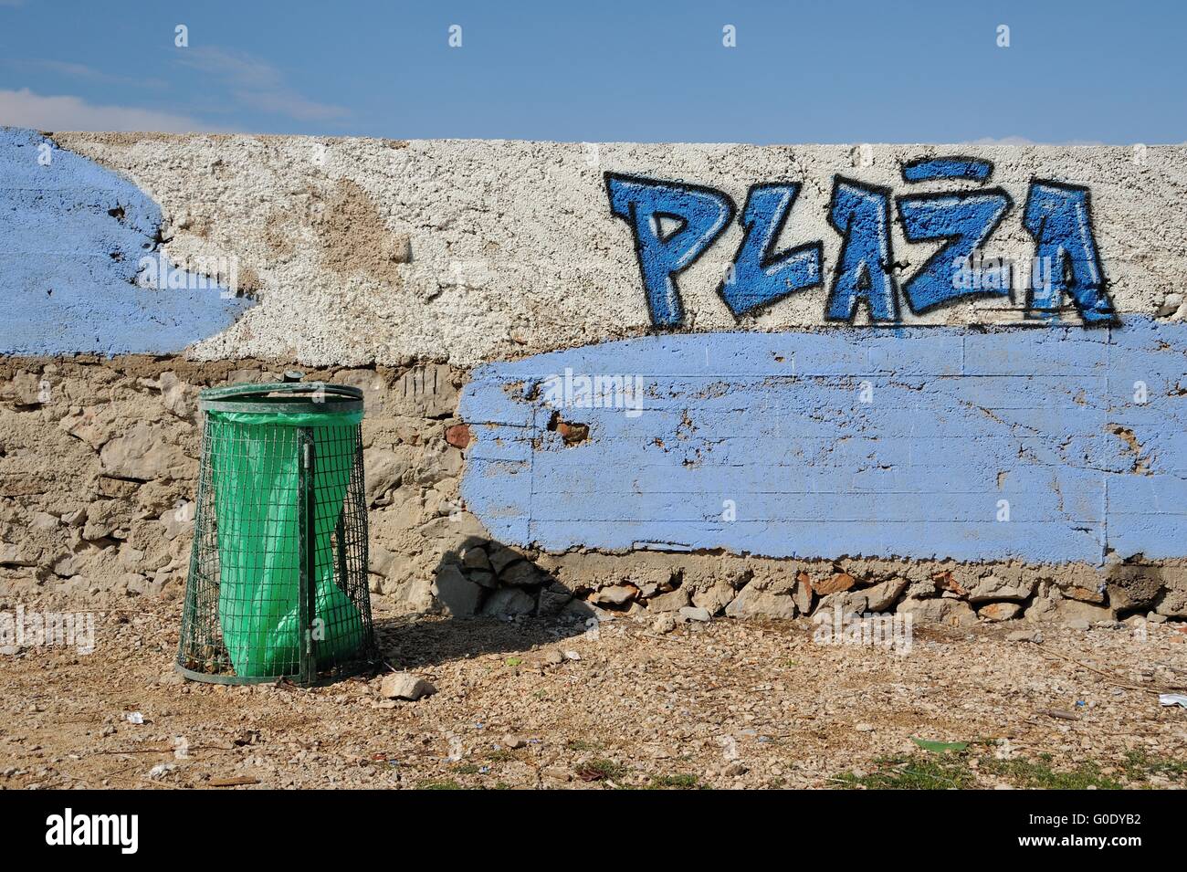 dustbin liner and graffiti Stock Photo - Alamy