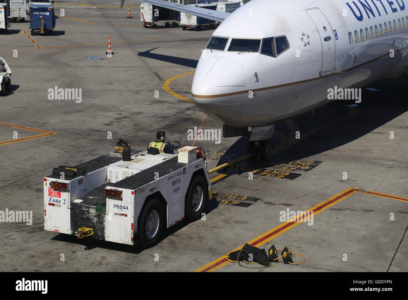 Aircraft stand position hi-res stock photography and images - Alamy