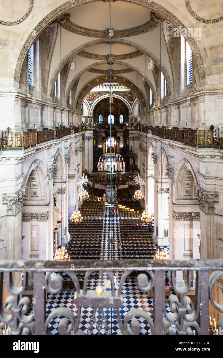 Looking down the length of St Paul's Cathedral aisle from the front to ...