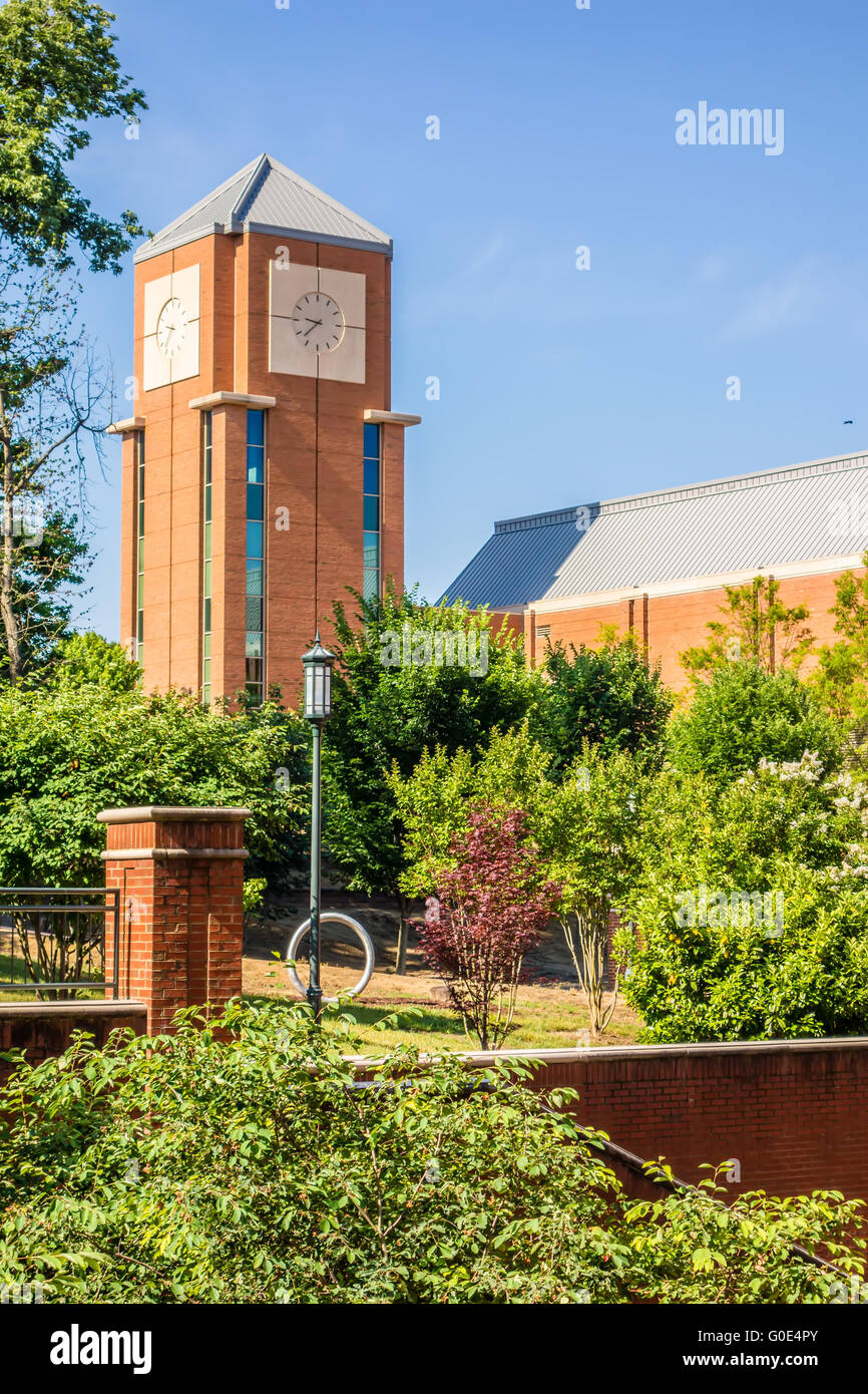 modern and historic architecture at college campus Stock Photo - Alamy