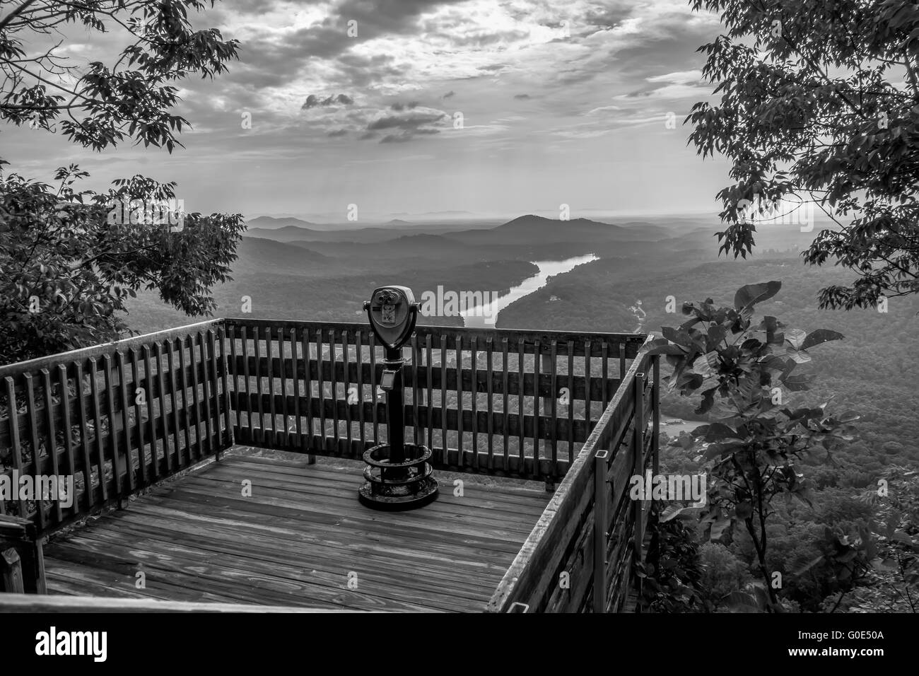 Lake blue ridge, blue ridge Black and White Stock Photos & Images - Alamy