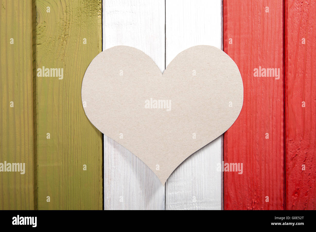 Stylized Italian flag with a cardboard heart in the middle Stock Photo ...