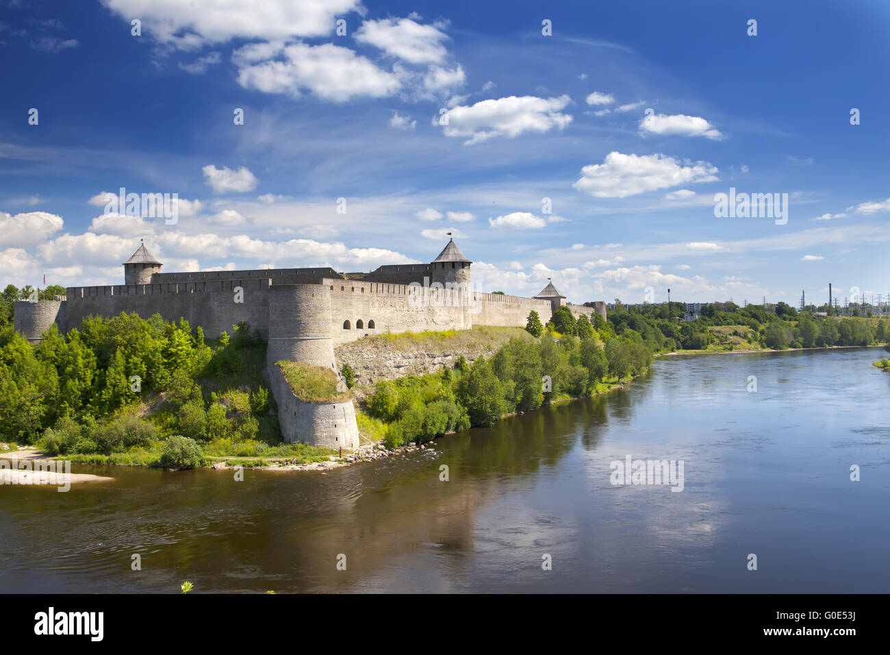 Ivangorod fortress border russia tower hi-res stock photography and ...