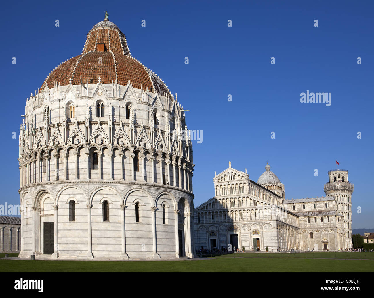 Baptistry and the Leaning Tower in Cathedral Squar Stock Photo - Alamy
