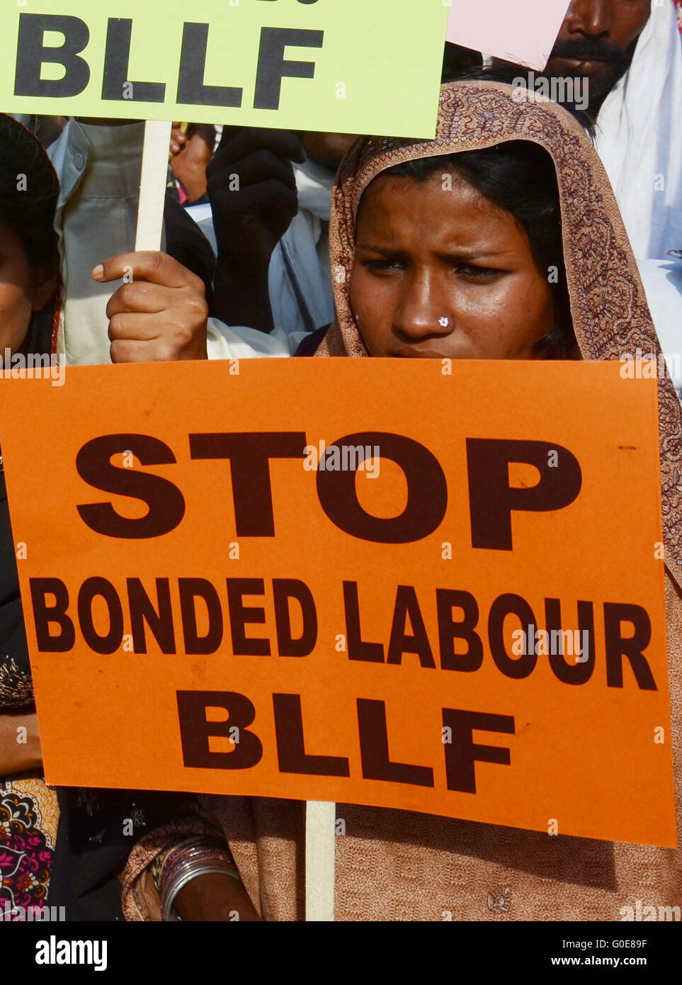 Pakistani bricks kiln laborers and Members of Bonded Labour Liberation ...