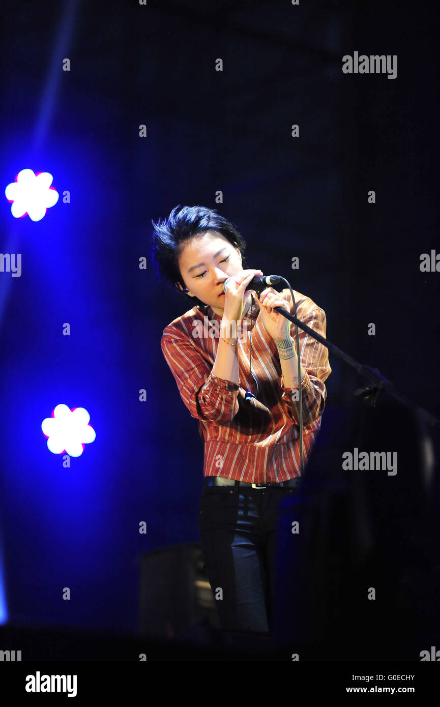 Leah singer hi-res stock photography and images - Alamy