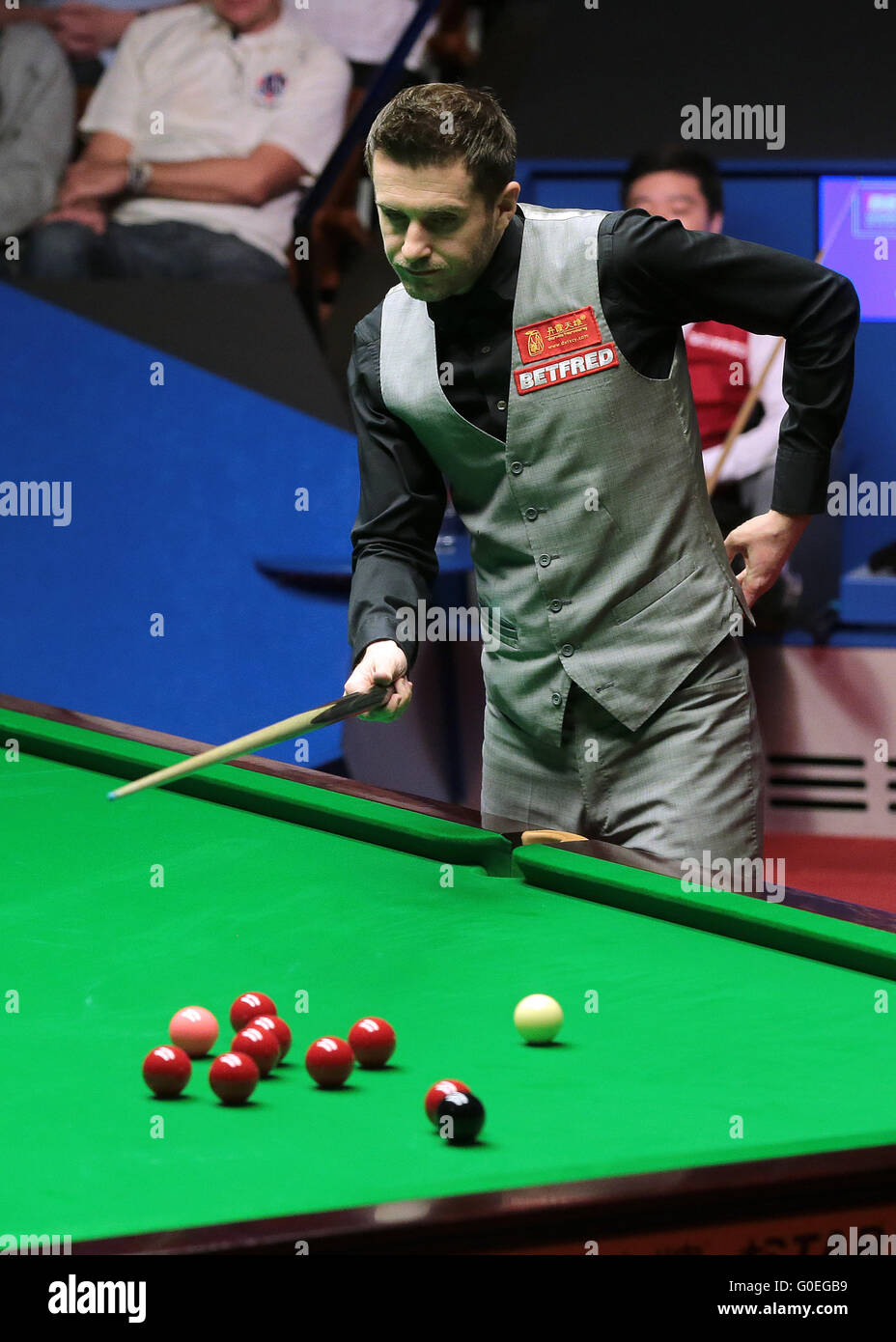 Mark selby 2016 uk championship hi-res stock photography and images - Alamy