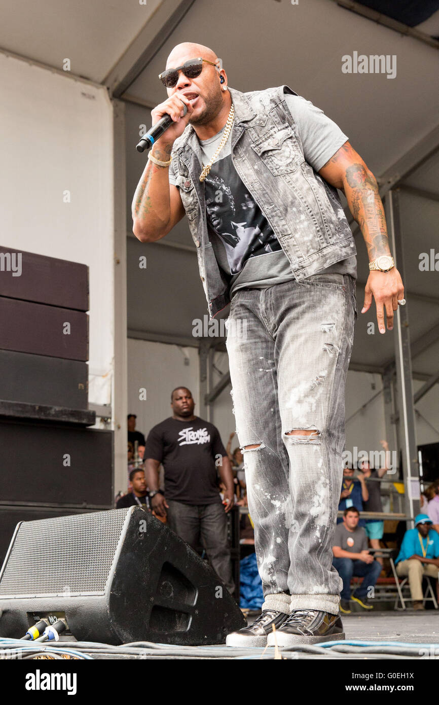 New Orleans, Louisiana, USA. 28th Apr, 2016. Rapper FLO RIDA performs ...