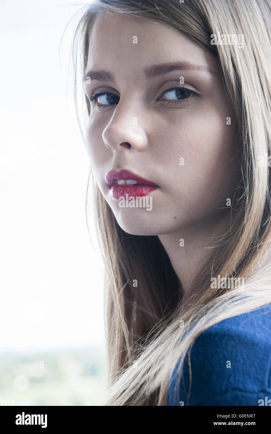 The cheekbones hi-res stock photography and images - Alamy