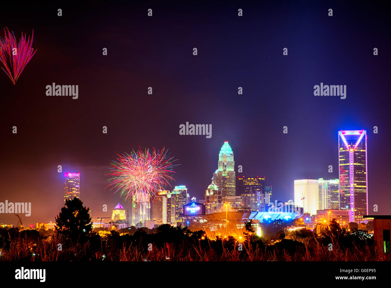 4th of july fireworks skyshow charlotte nc Stock Photo - Alamy