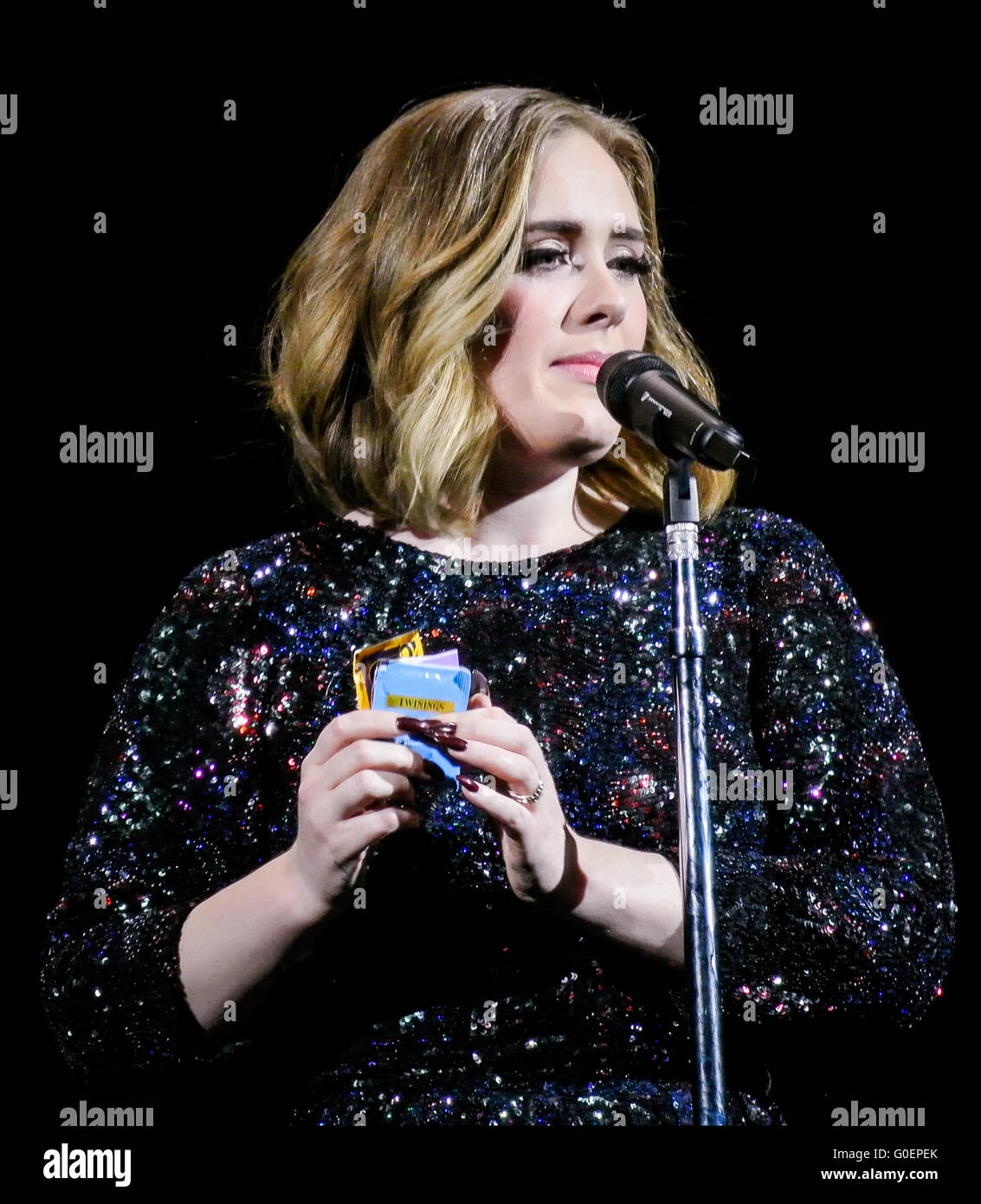 Adele performs live in Birmingham at the Genting Arena on her UK tour ...