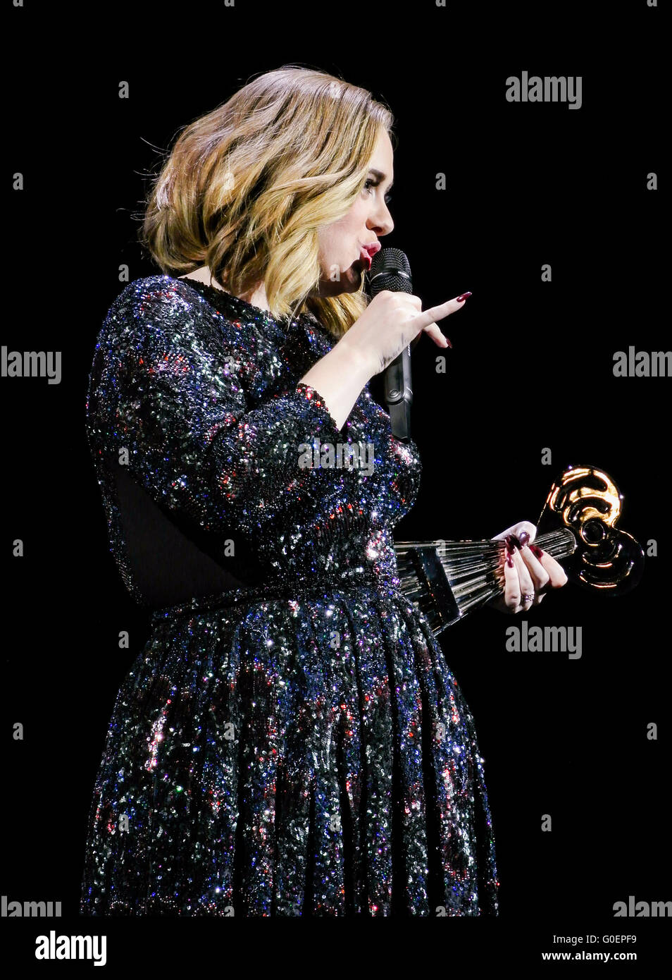 Adele performs live in Birmingham at the Genting Arena on her UK tour ...
