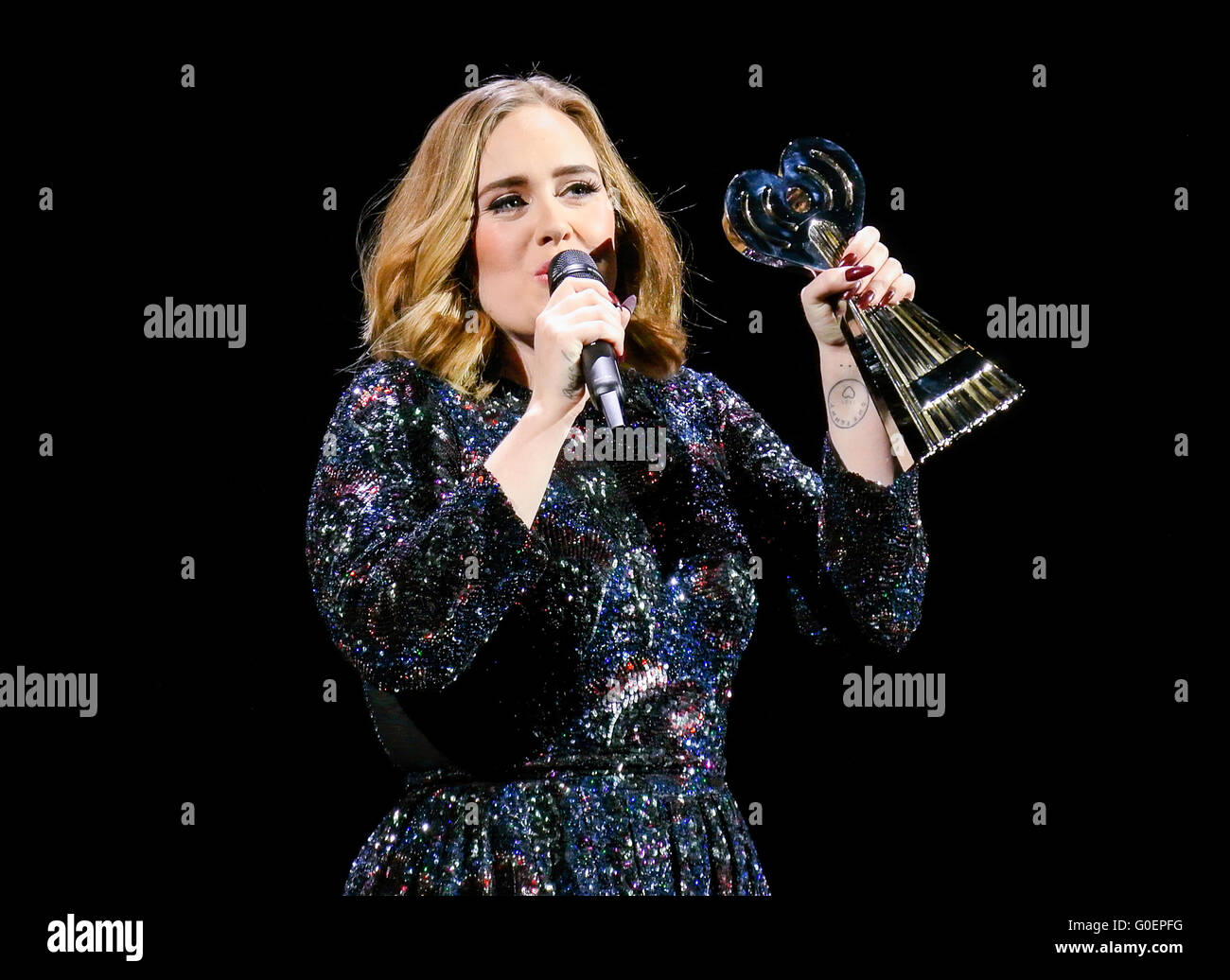 Adele performs live in Birmingham at the Genting Arena on her UK tour ...