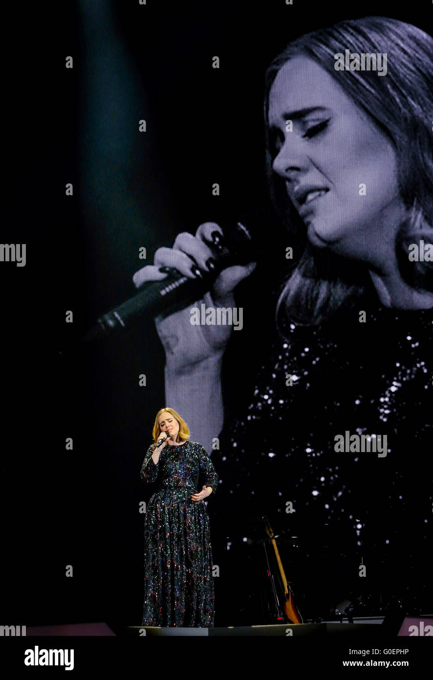 Adele 2016 hi-res stock photography and images - Alamy