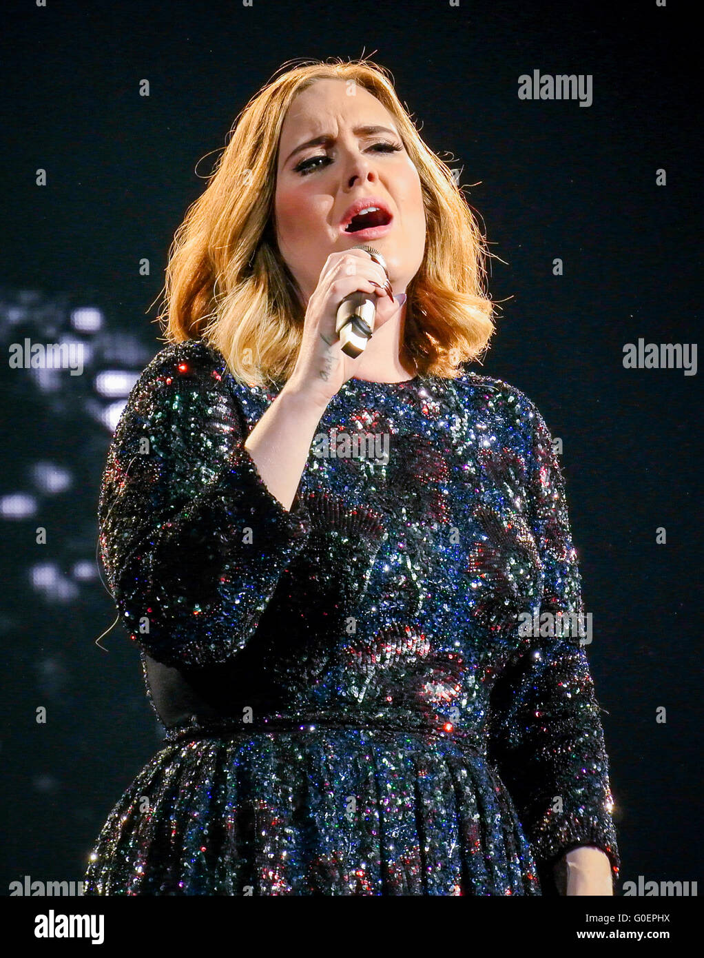 Adele performs live in Birmingham at the Genting Arena on her UK tour ...