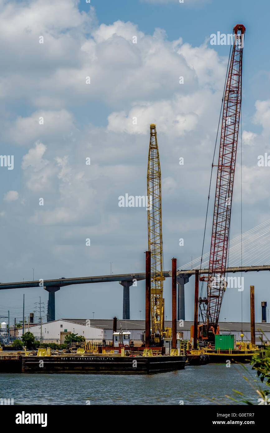 Goat island crane hi-res stock photography and images - Alamy