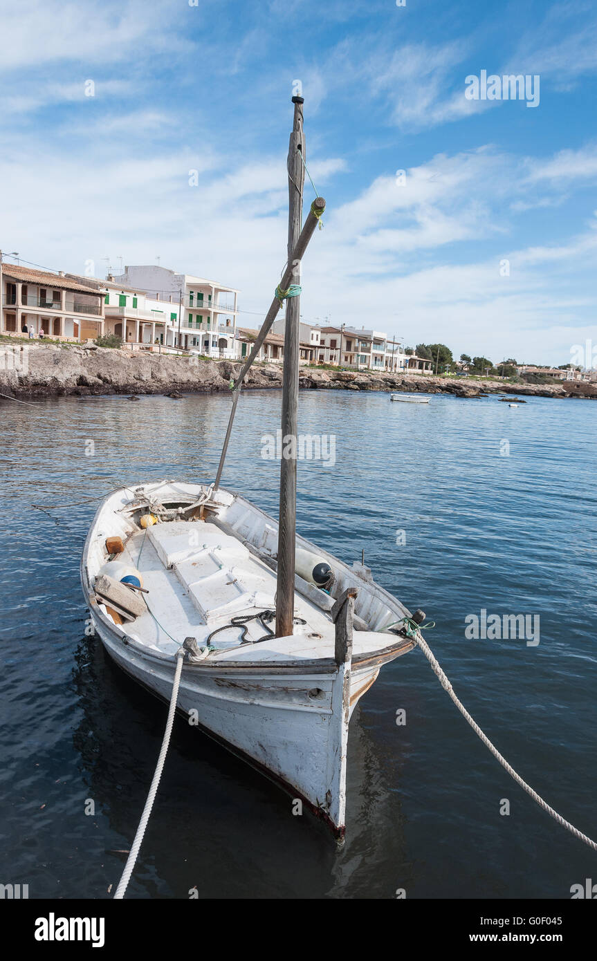 Llaut High Resolution Stock Photography and Images - Alamy