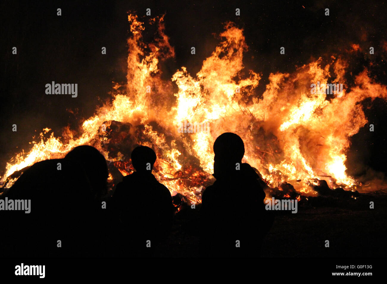 Danger fire hi-res stock photography and images - Alamy