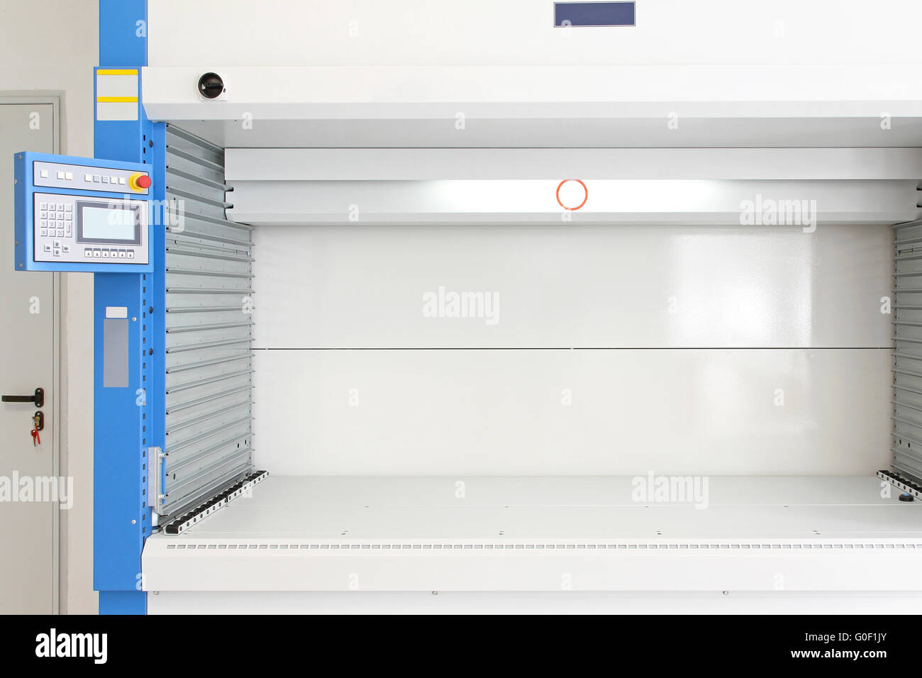 Automated Shelving System Stock Photo - Alamy
