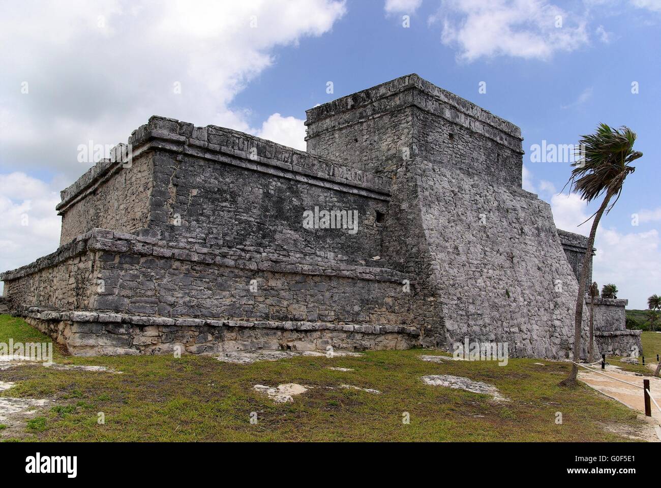Aztec temple site hi-res stock photography and images - Alamy