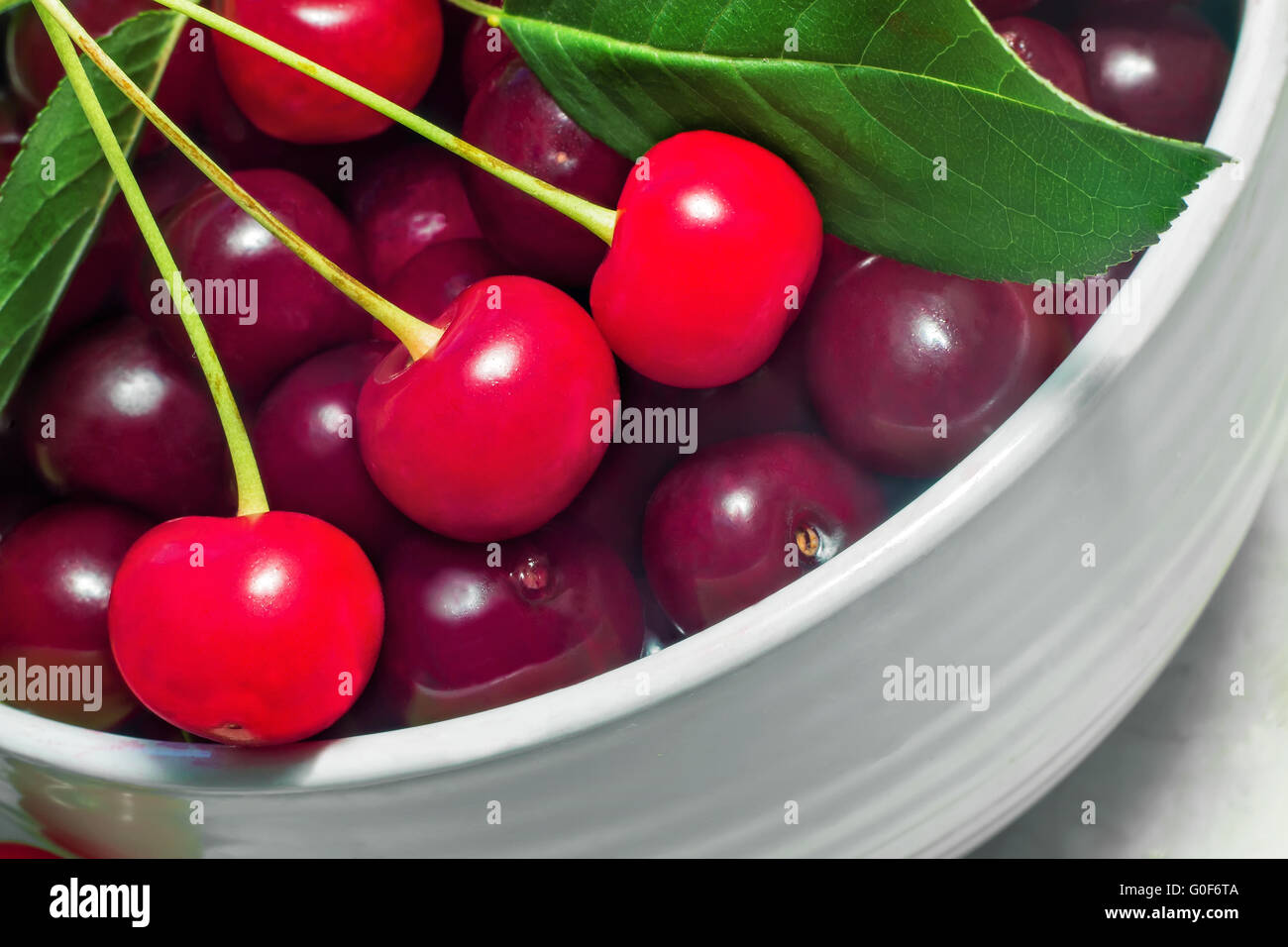 Big vases hi-res stock photography and images - Alamy